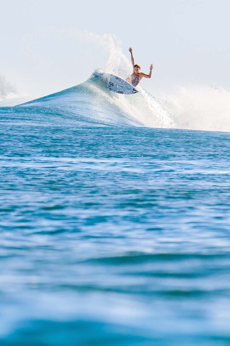The Female Surfers Making Waves » FLUX